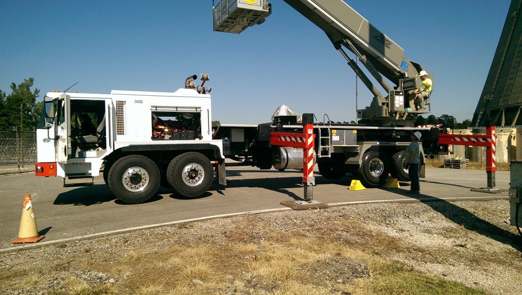 Electricians Work Contractors maintain/update Perry Nuclear Power Plant ...